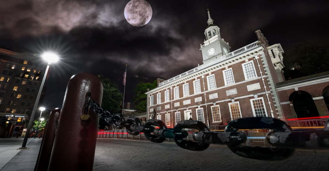 Ghost Tour of Haunted Historic Philadelphia - Experience Pennsylvania